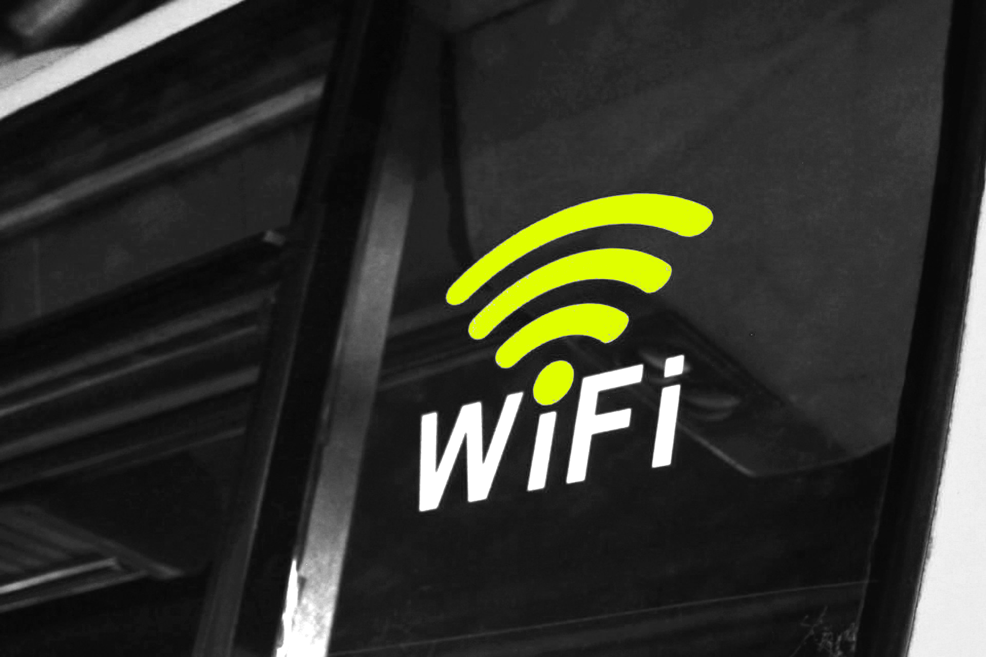 Managed WiFI vs DIY WiFi | Lightpath